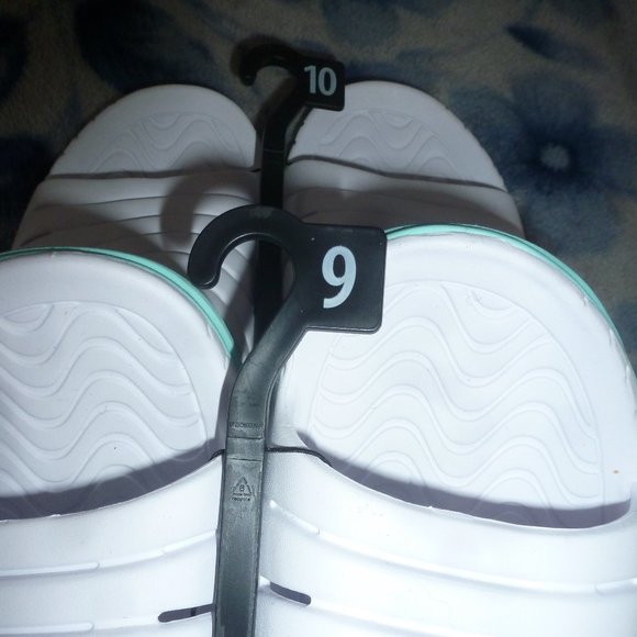 Avia | Shoes | Summer Sale Womens Beach Avia Hightail Slide Slips On ...